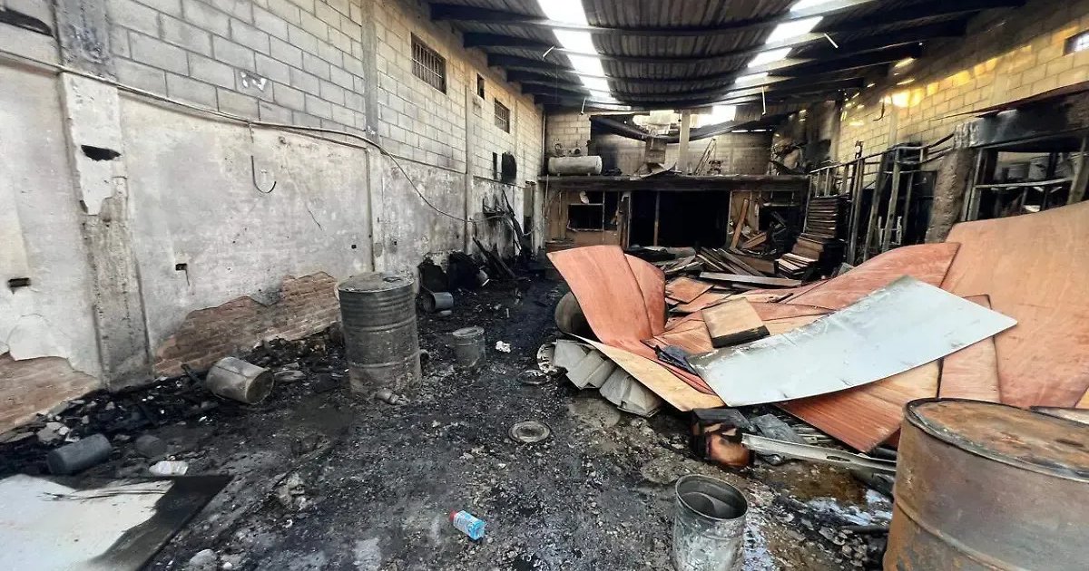 Fallece mujer tras explosión en una carpintería en Torreón, Coahuila